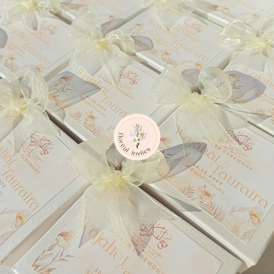 Warisha & Azlan - Bidh Box – Floréal Invites